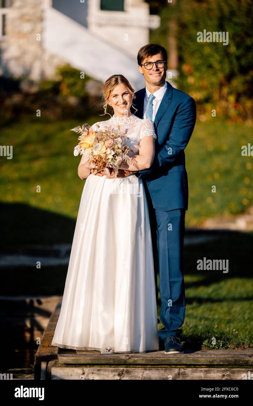 Newlywed hi-res stock photography and images - Alamy