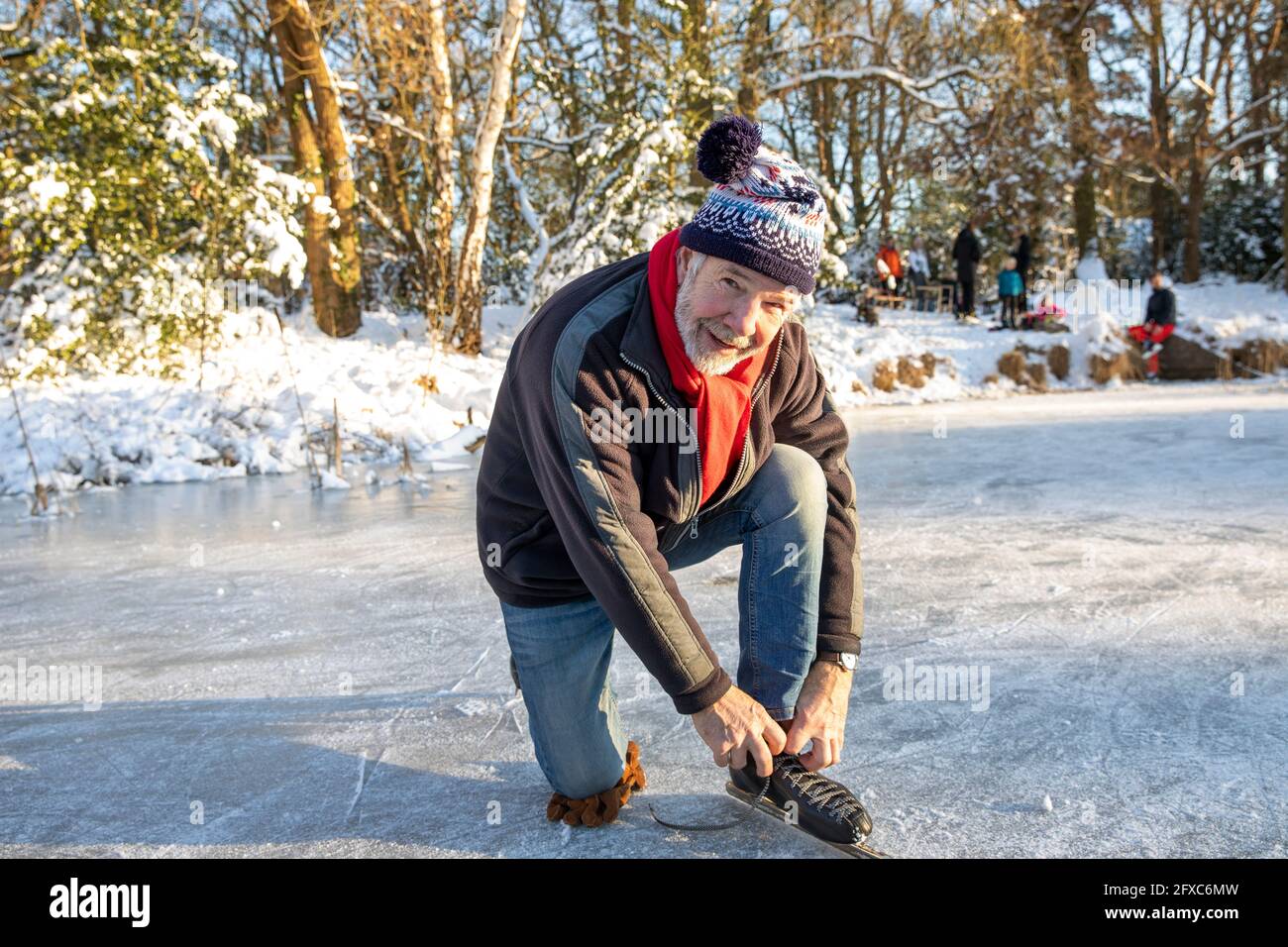 Ice skate hi-res stock photography and images - Alamy