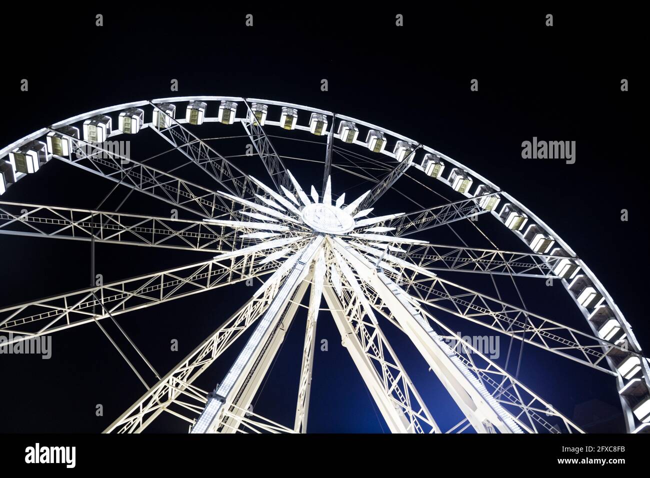 Ferris wheel at night hi-res stock photography and images - Alamy