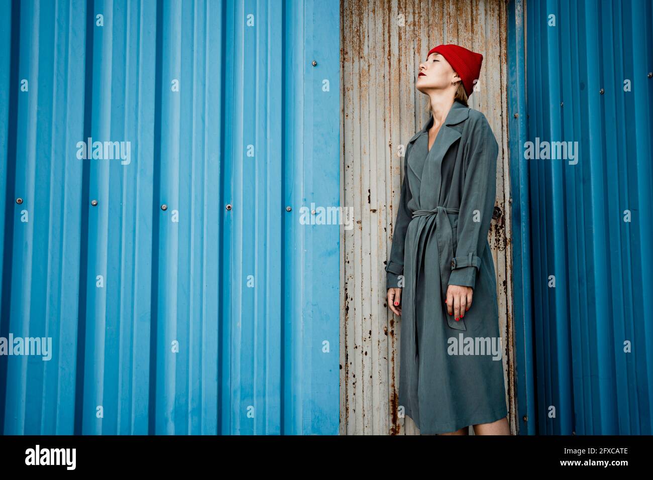 Closed metal shutter hi-res stock photography and images - Alamy
