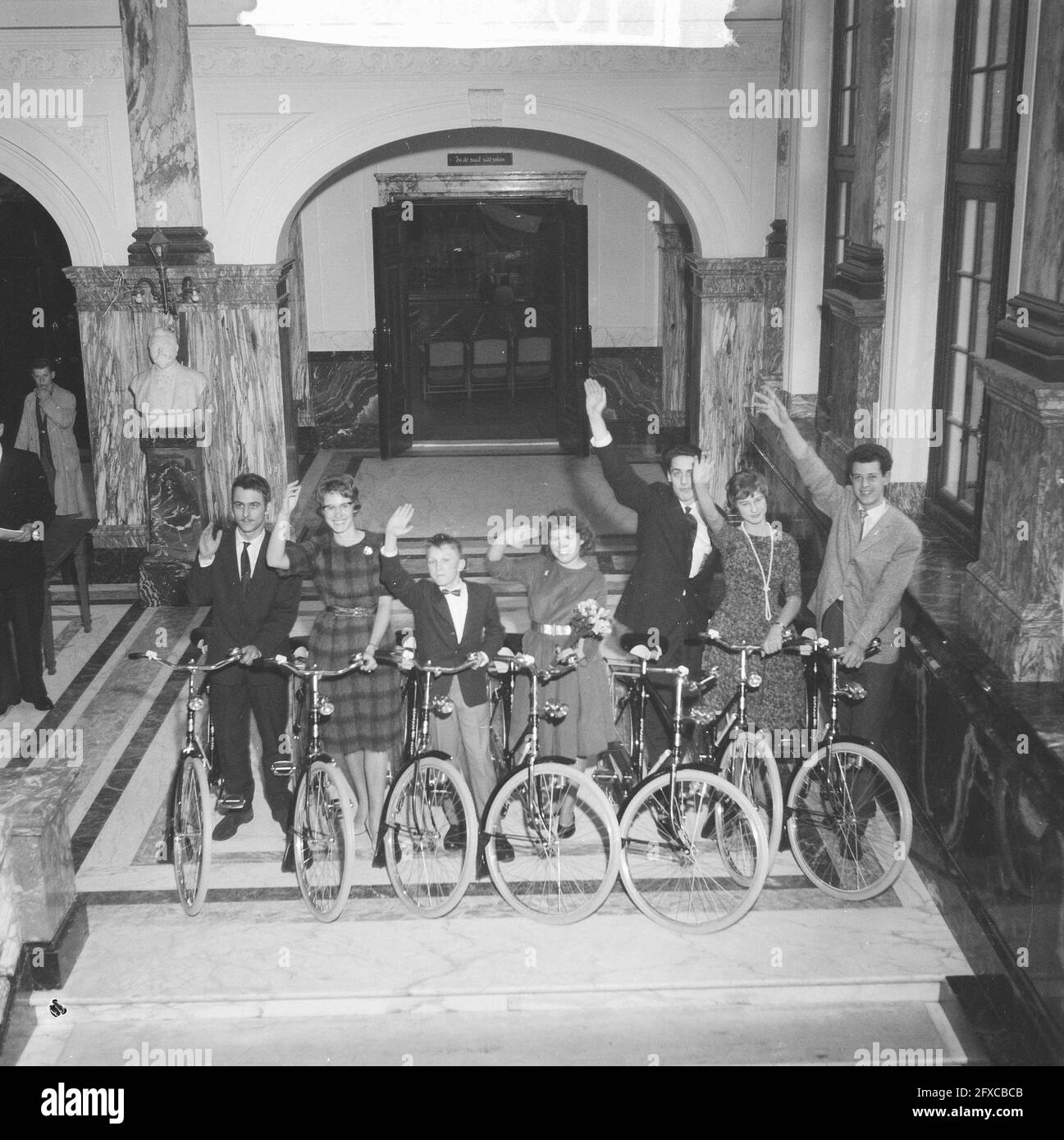 Drawing contest unesco ceremony hi-res stock photography and images - Alamy