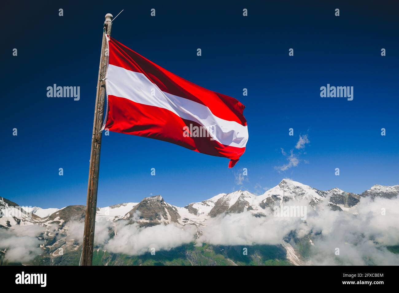 Carinthia flag hi-res stock photography and images - Alamy