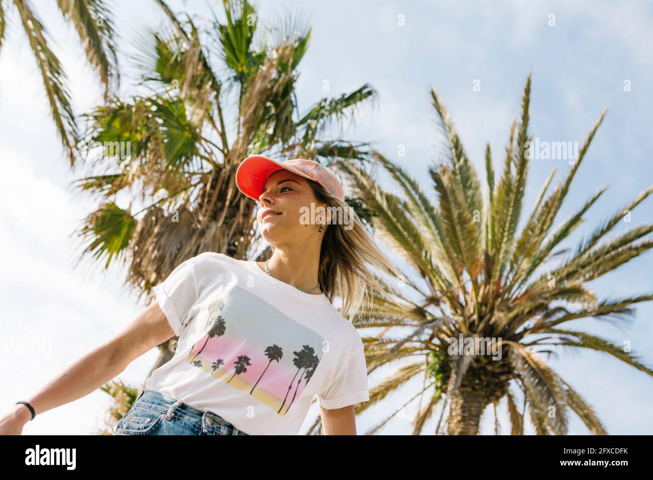 Adult tree hi-res stock photography and images - Alamy