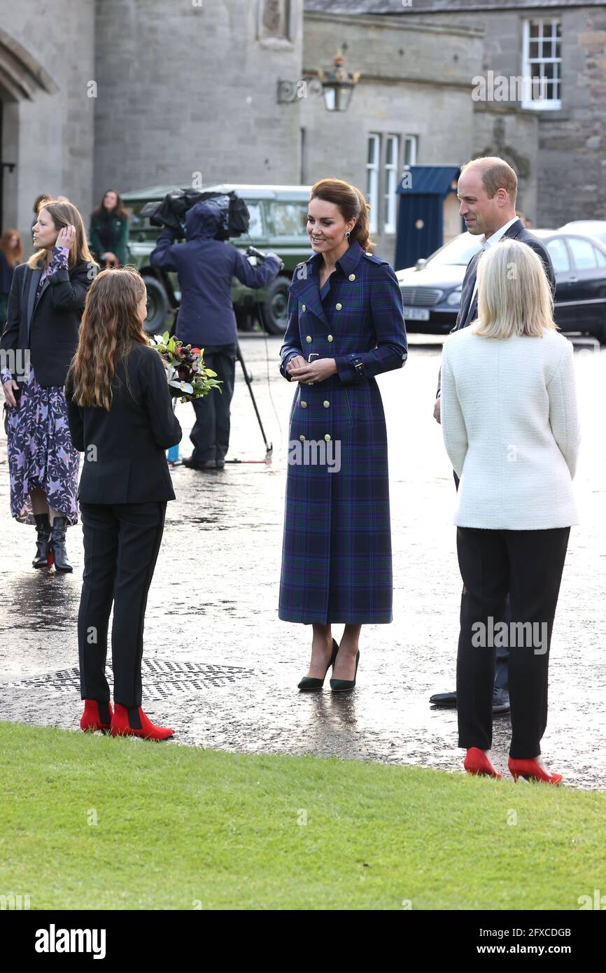 The Duchess of Cambridge greets actor Tipper Seifert-Cleveland at a ...
