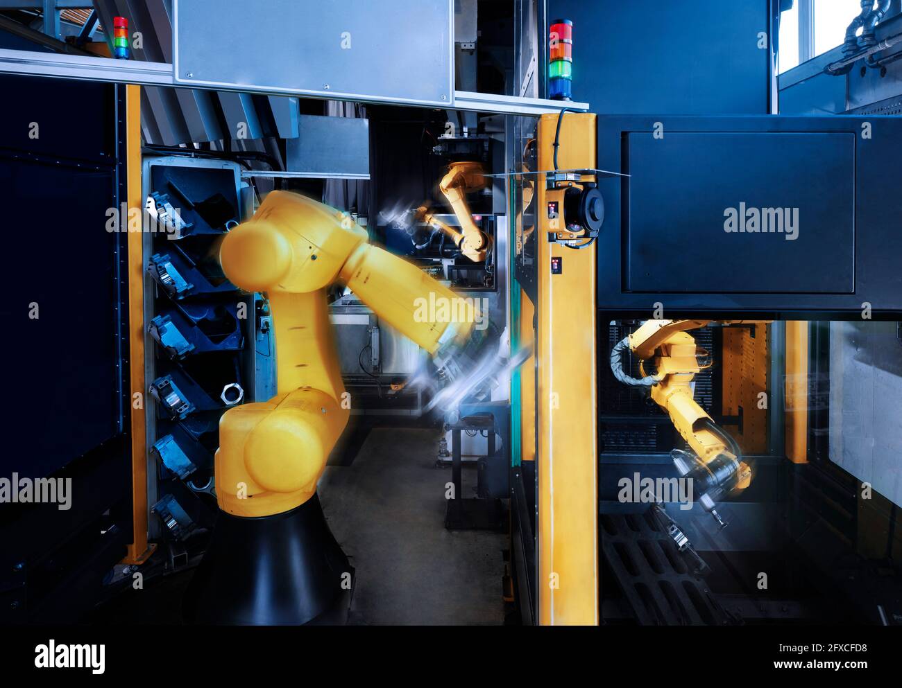 Mechatronics engineering hi-res stock photography and images - Alamy