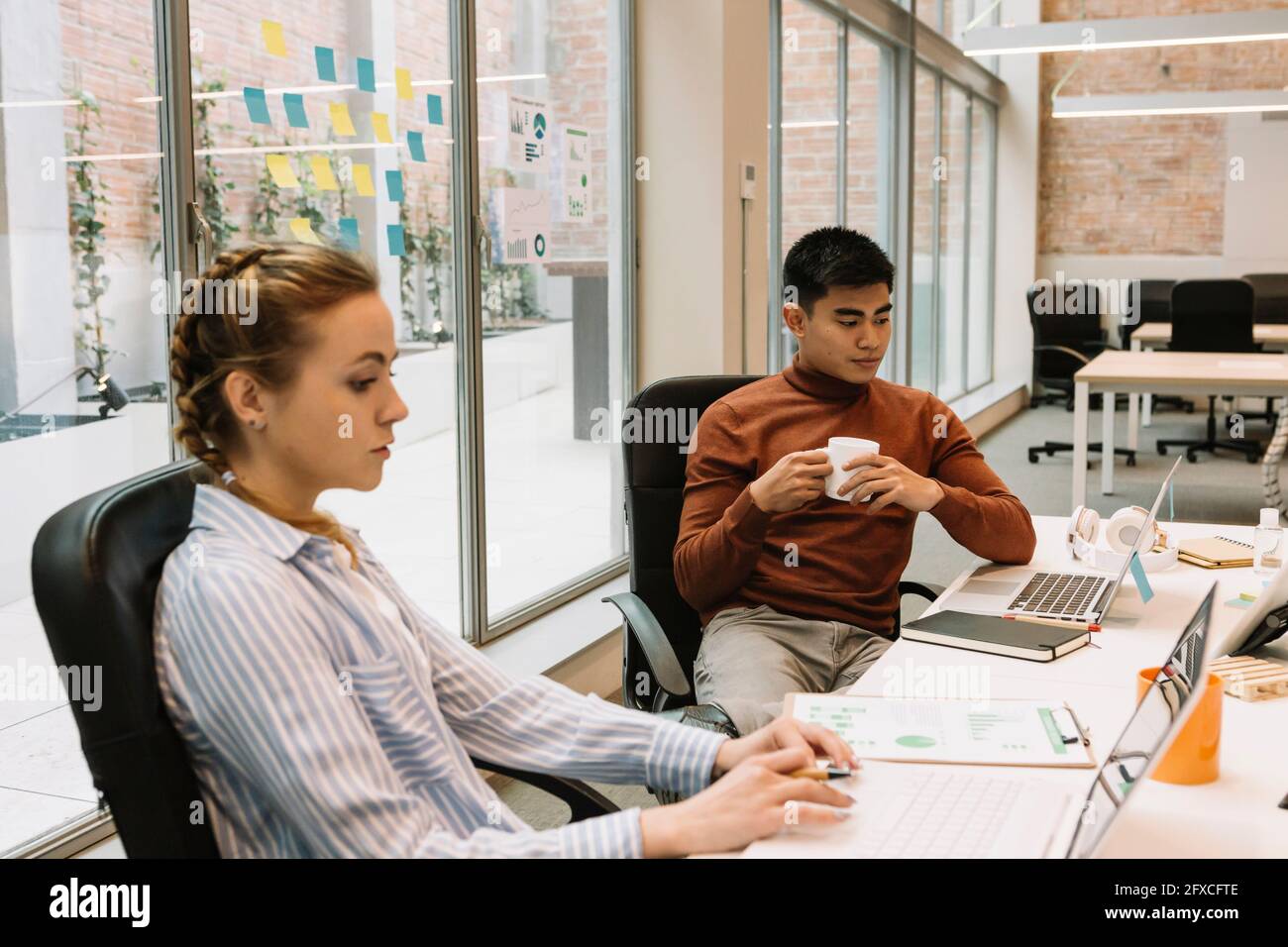 Side view man having coffee hi-res stock photography and images - Alamy