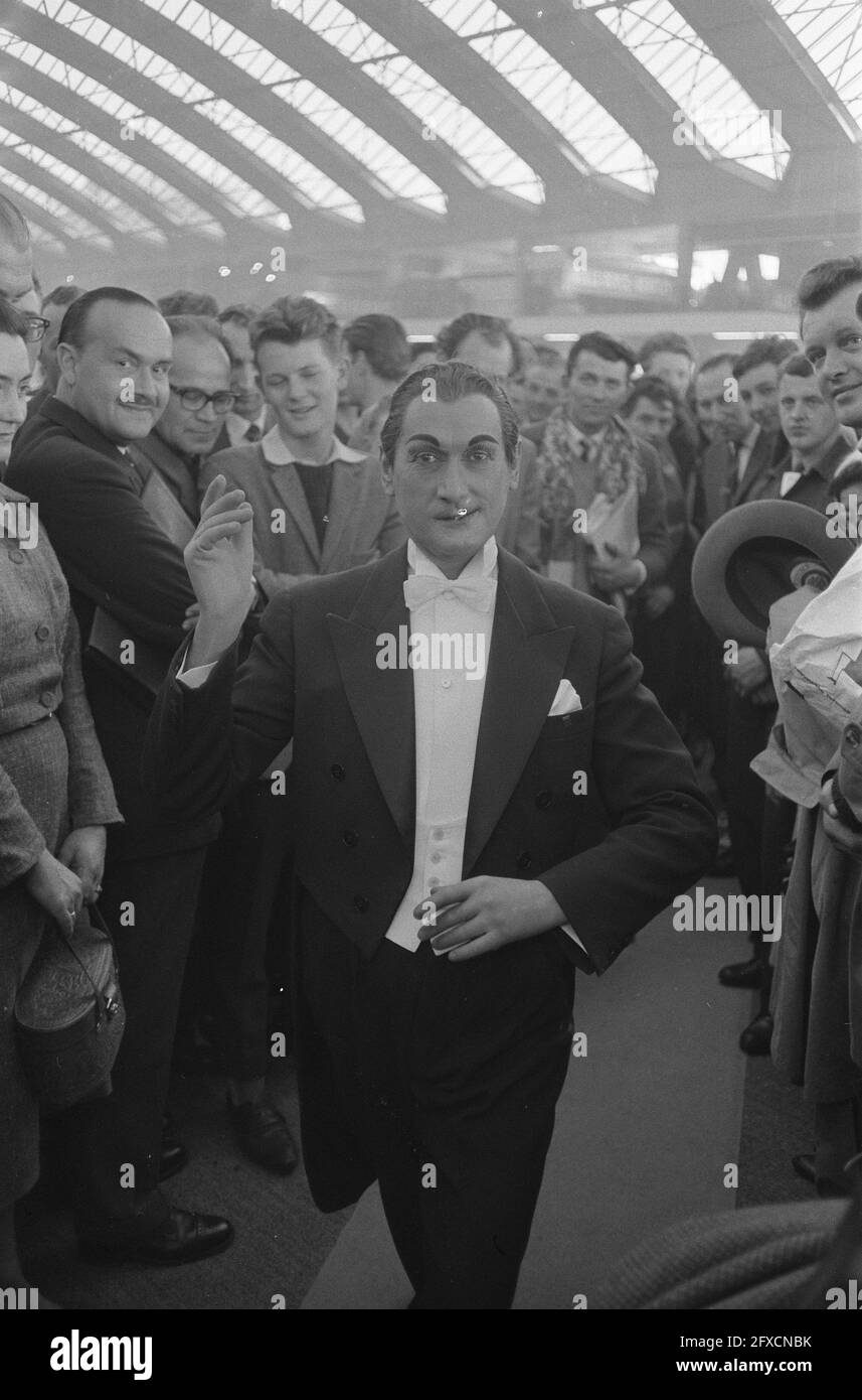 Pantomime puppet Black and White Stock Photos & Images - Alamy