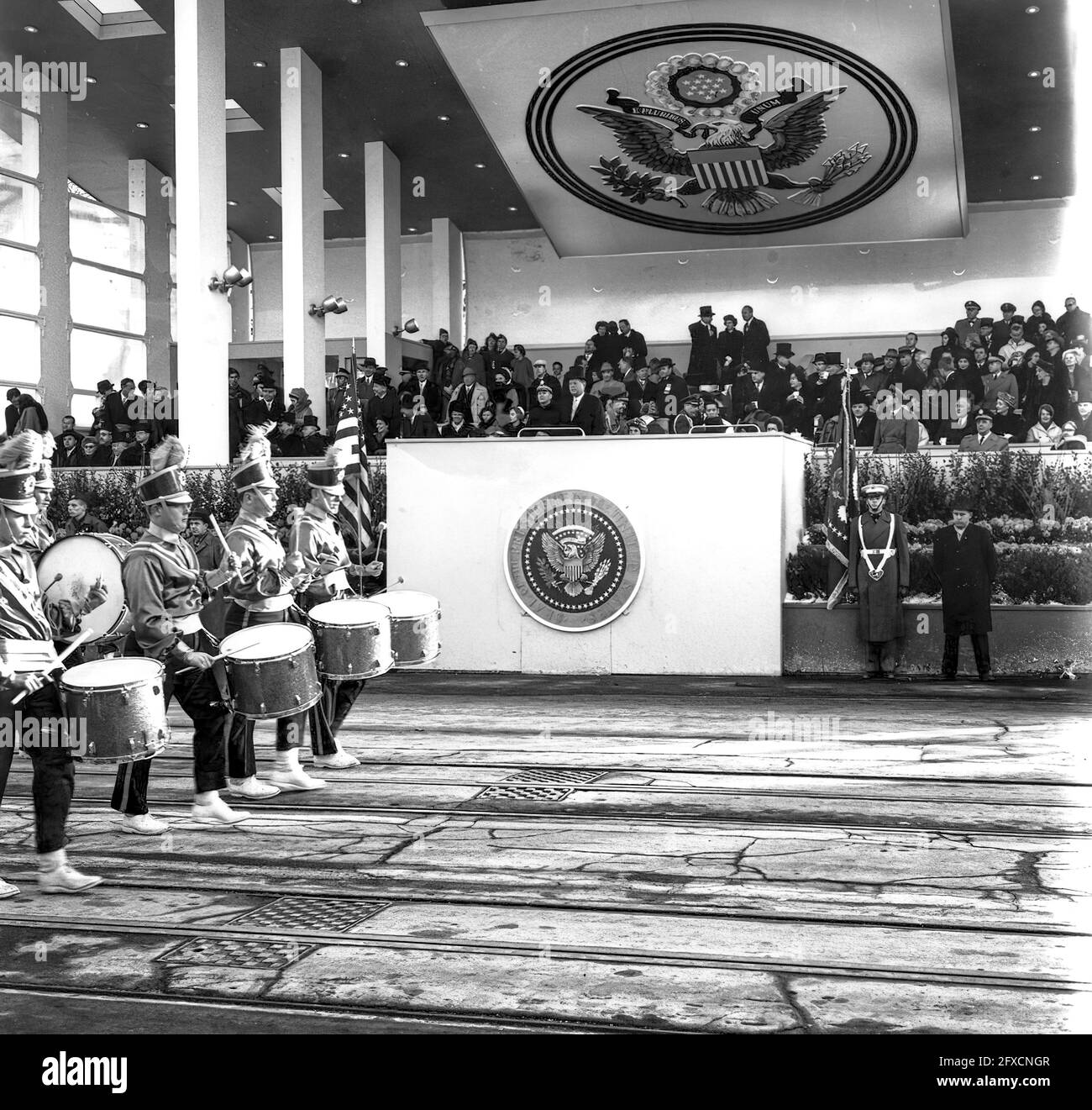 Jfk assassination sniper hi-res stock photography and images - Alamy