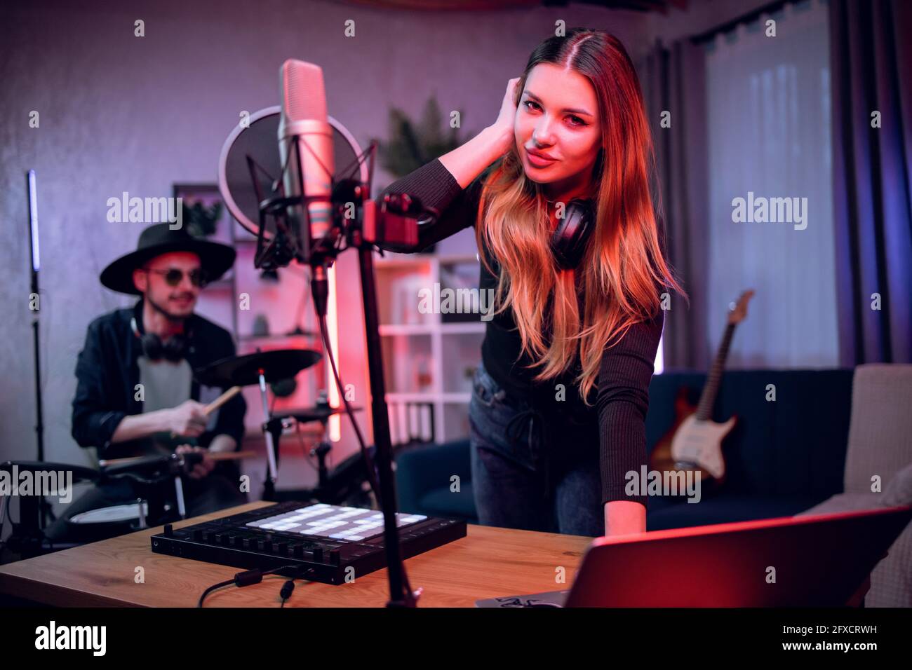 Duo Music Instruments High Resolution Stock Photography and Images - Alamy