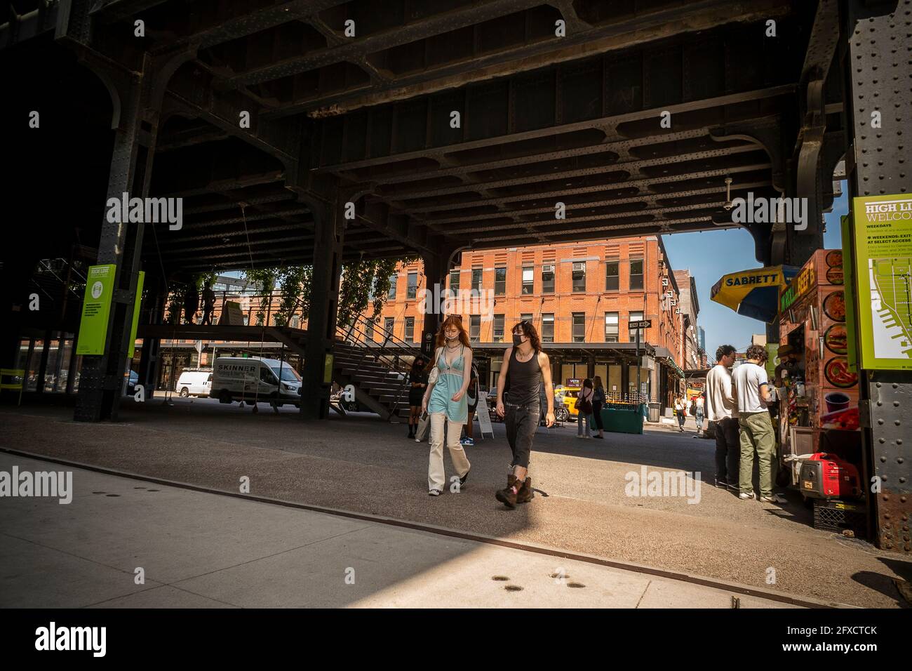 Whitney museum meatpacking district hi-res stock photography and images ...