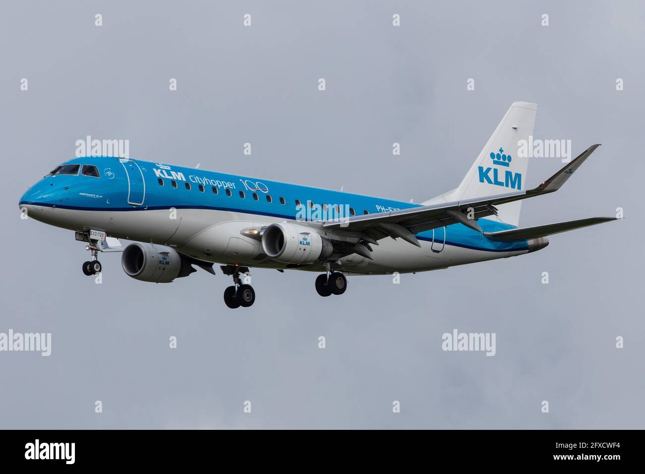 AMSTERDAM, NETHERLANDS - Sep 13, 2020: KLM (KL / KLM) approaching ...