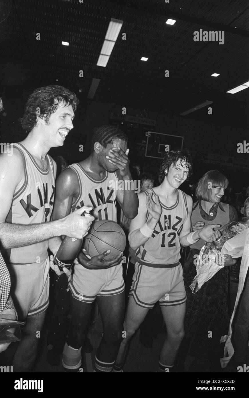Kinzo against Delta Lloyd (basketball); Kinzo Dutch champion from left ...