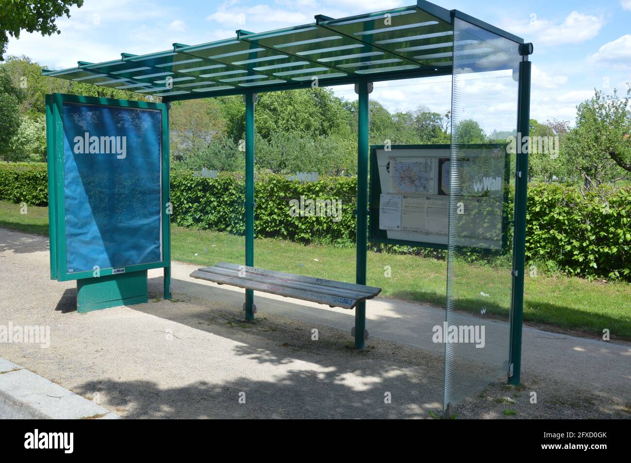 Russian bus stop hi-res stock photography and images - Alamy