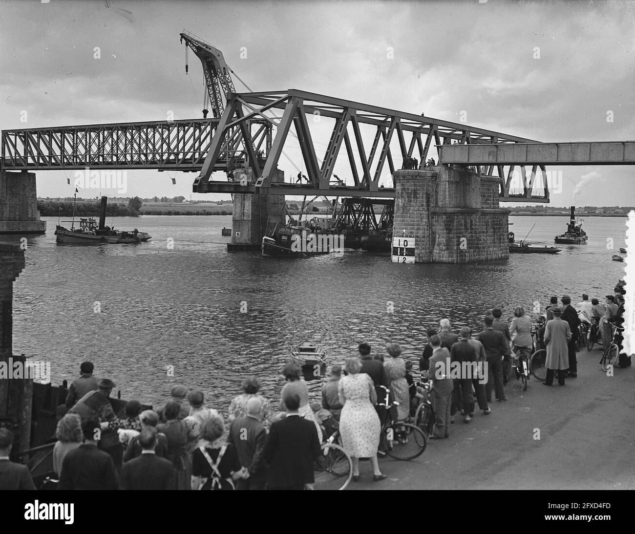Third span moerdijk bridge hi-res stock photography and images - Alamy