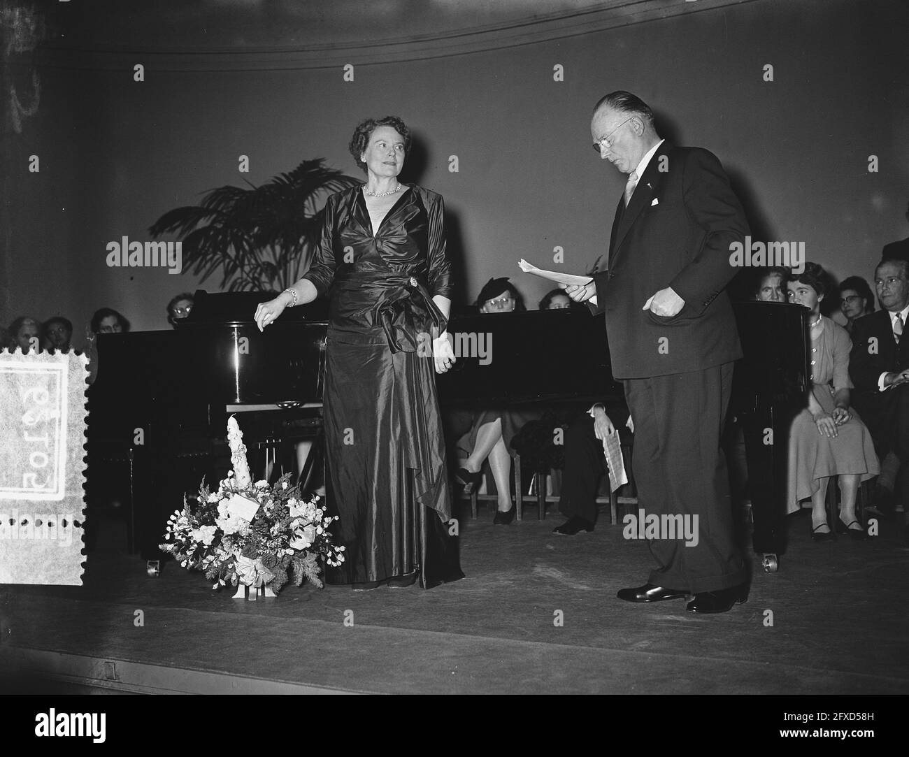 The hague concert hi-res stock photography and images - Alamy