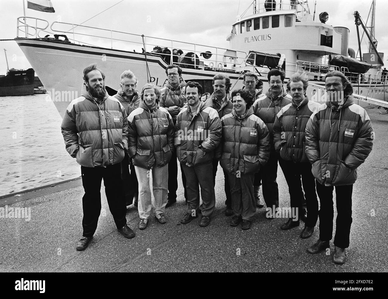 Presentation svalbard expedition hi-res stock photography and images ...