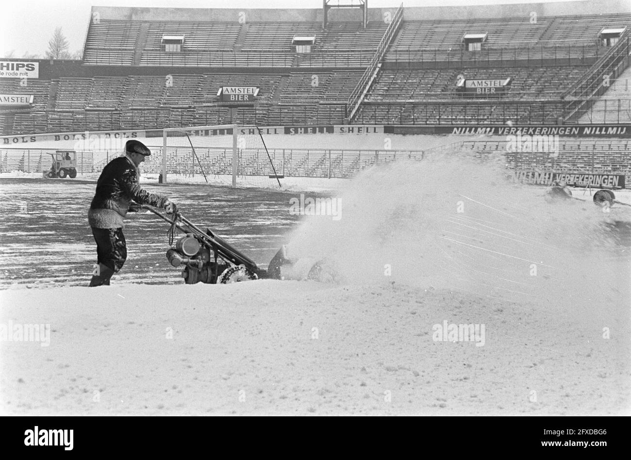 1945 snowblower hi-res stock photography and images - Alamy