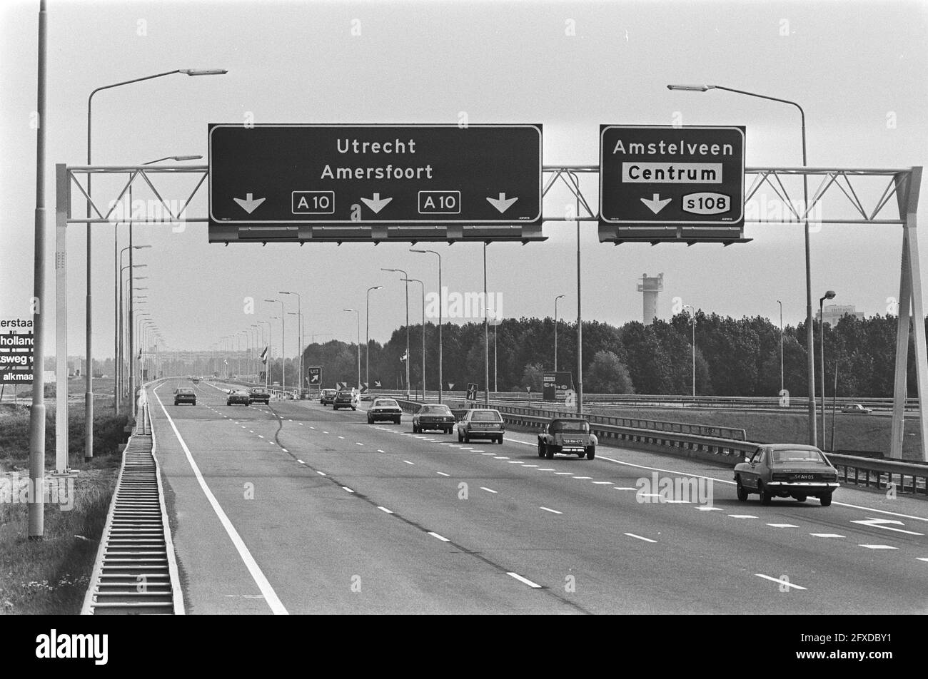 Motorway The Hague-Amsterdam which becomes Ring road around capital is ...