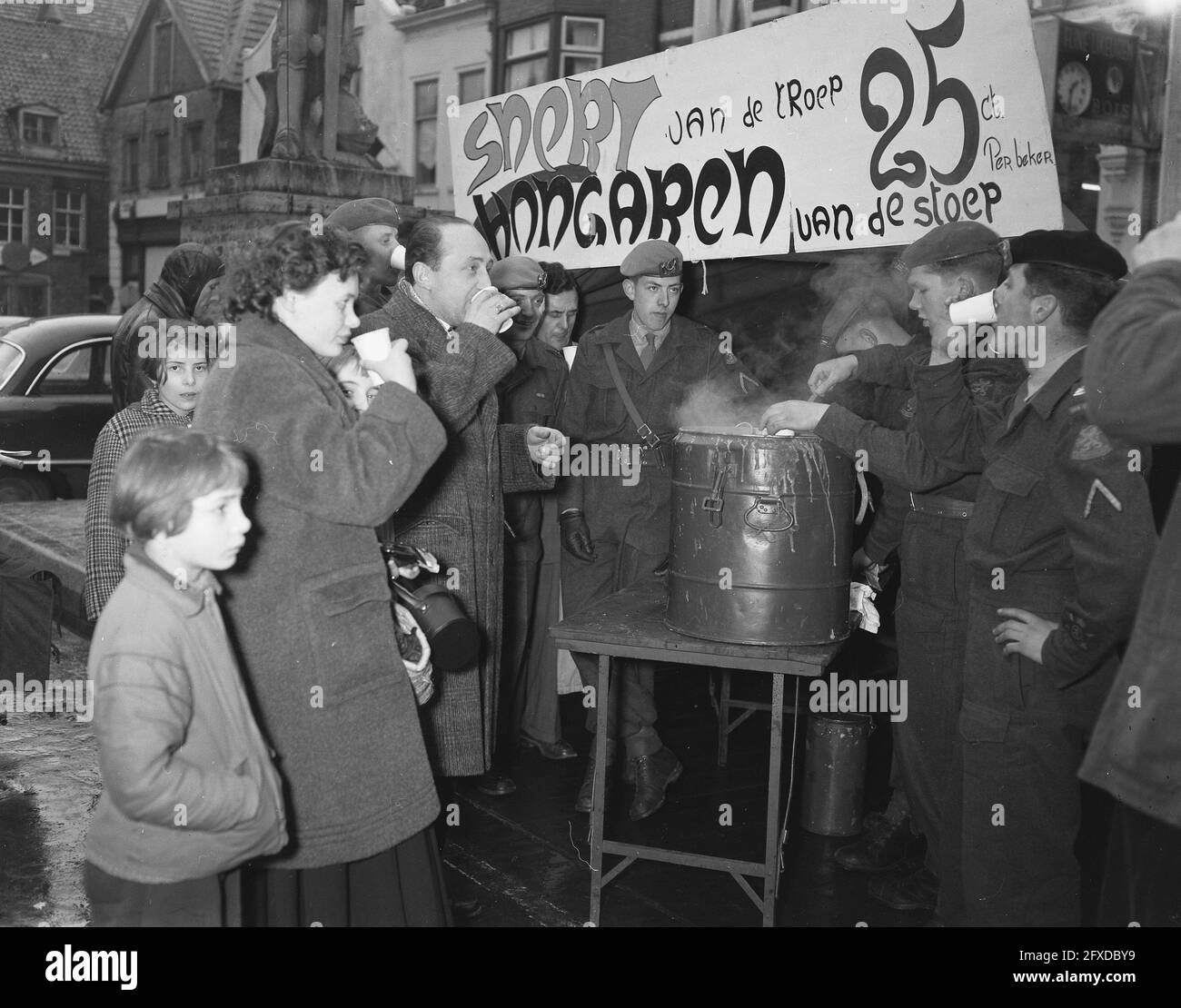 Hungarian refugees 1957 january hi-res stock photography and images - Alamy