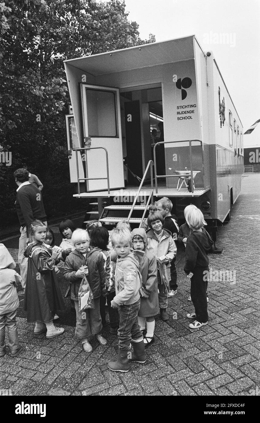 Preschoolers in front of the driving school, September 14, 1983 ...