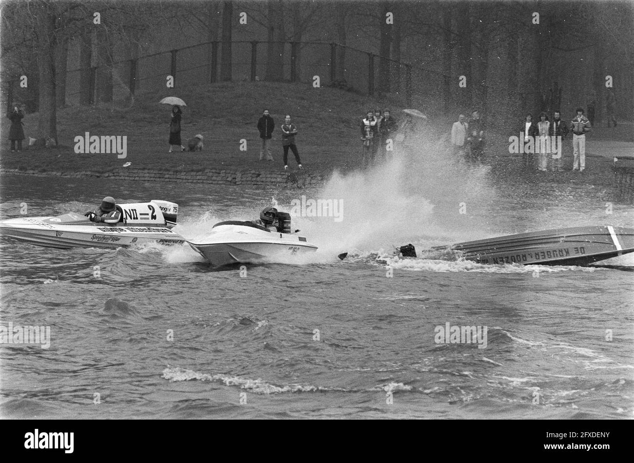 Speedboat races European Championships ON class at Bosbaan; Cees van de ...
