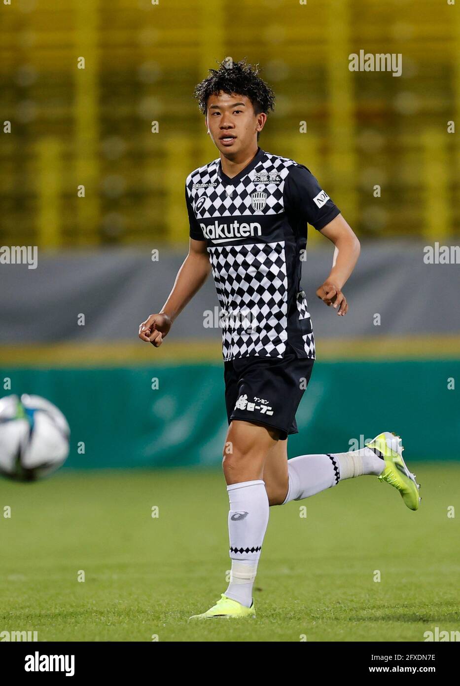 Sankyo Frontier Kashiwa Stadium, Chiba, Japan. 26th May, 2021. Ryo ...