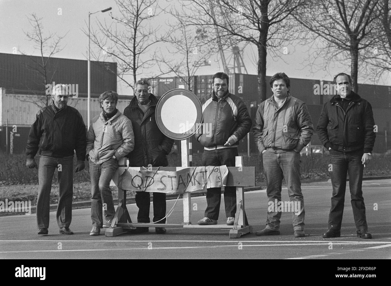 Blockade quick dispatch hi-res stock photography and images - Alamy