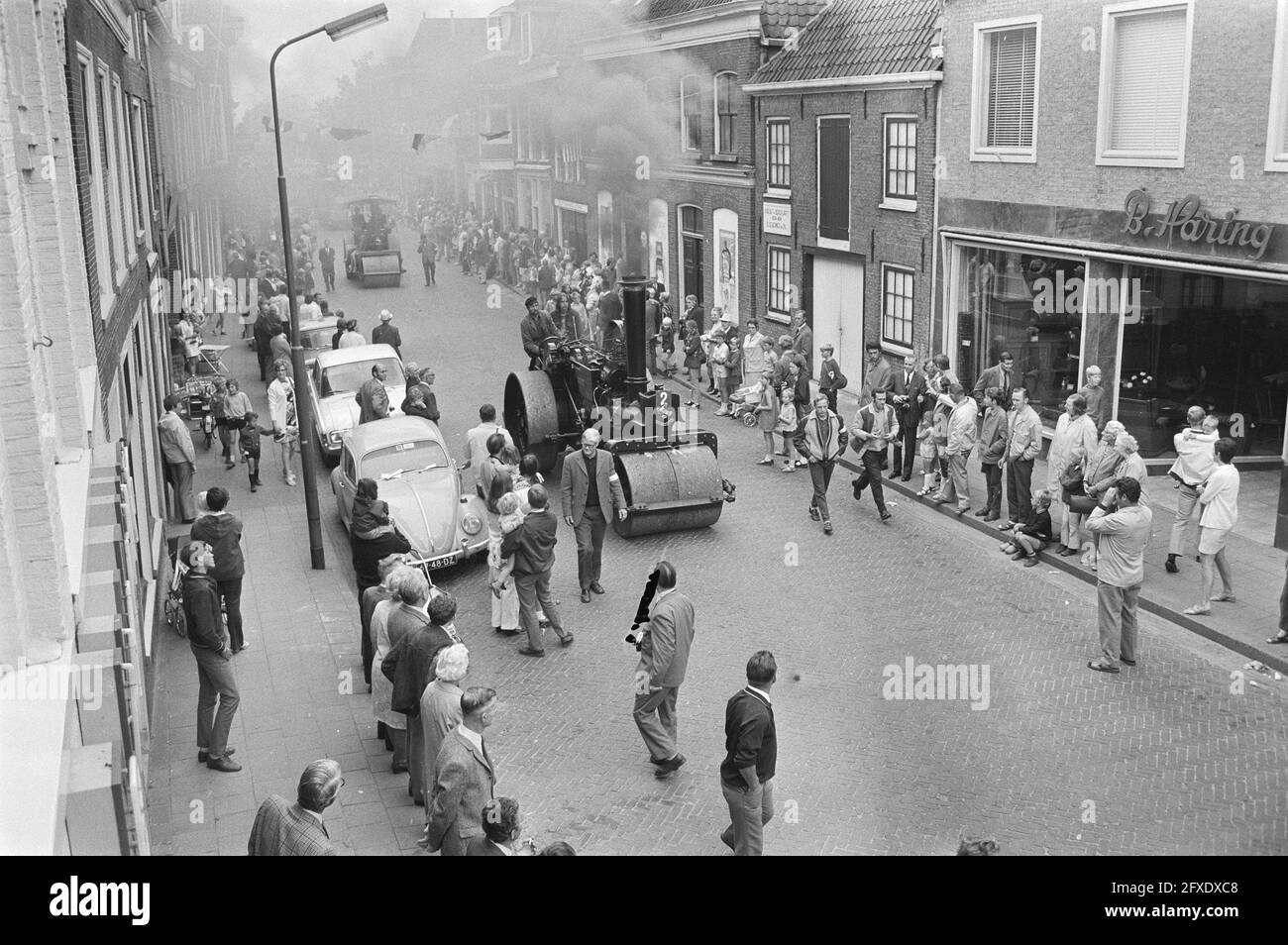 Steam rolling hi-res stock photography and images - Alamy