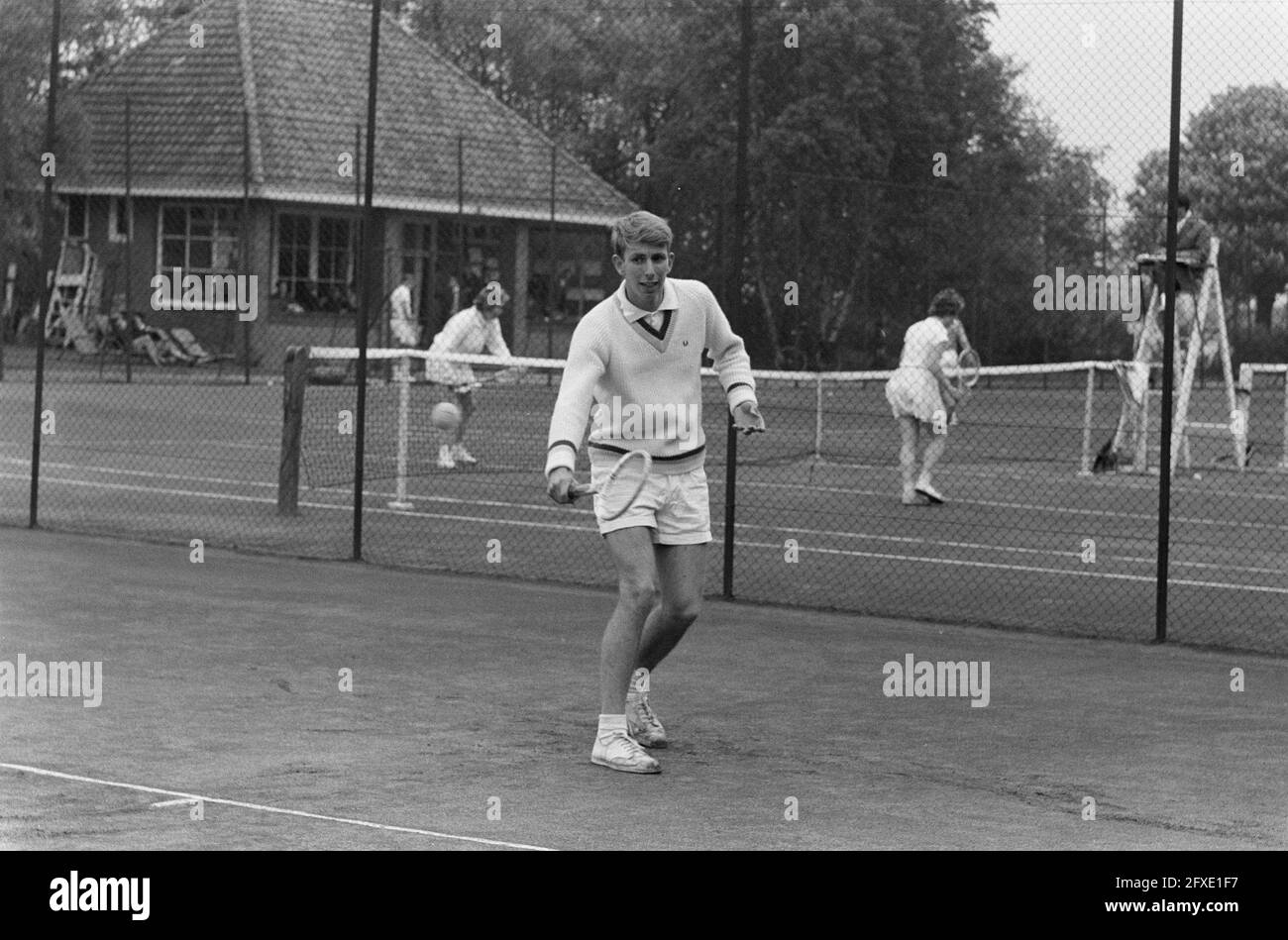 Student tennis championships in Leiden. Schneider in action in his ...