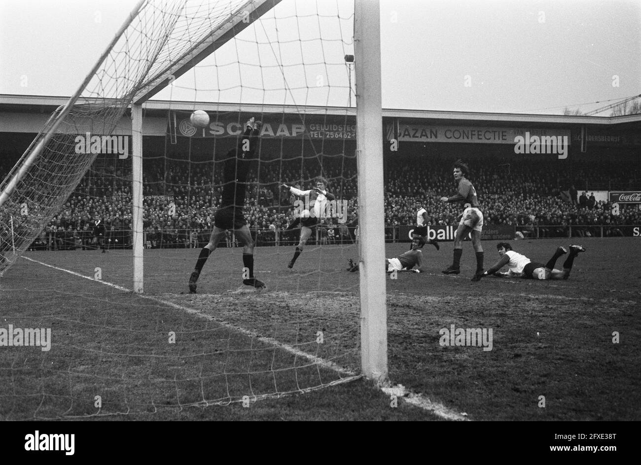 Past goal van der roer hi-res stock photography and images - Alamy