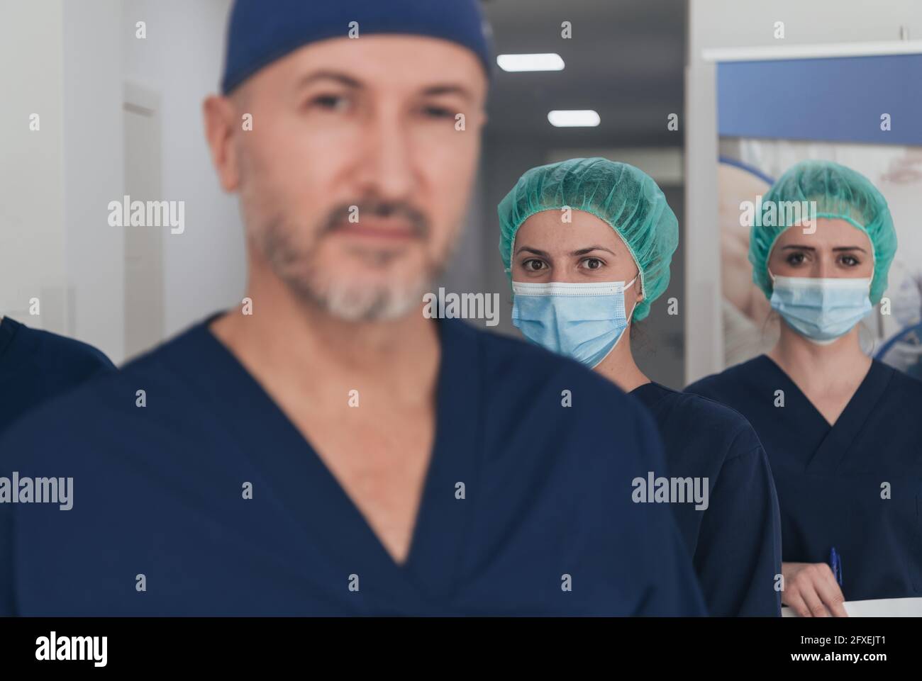 orthopedic doctor working together with his multiethnic team Stock ...