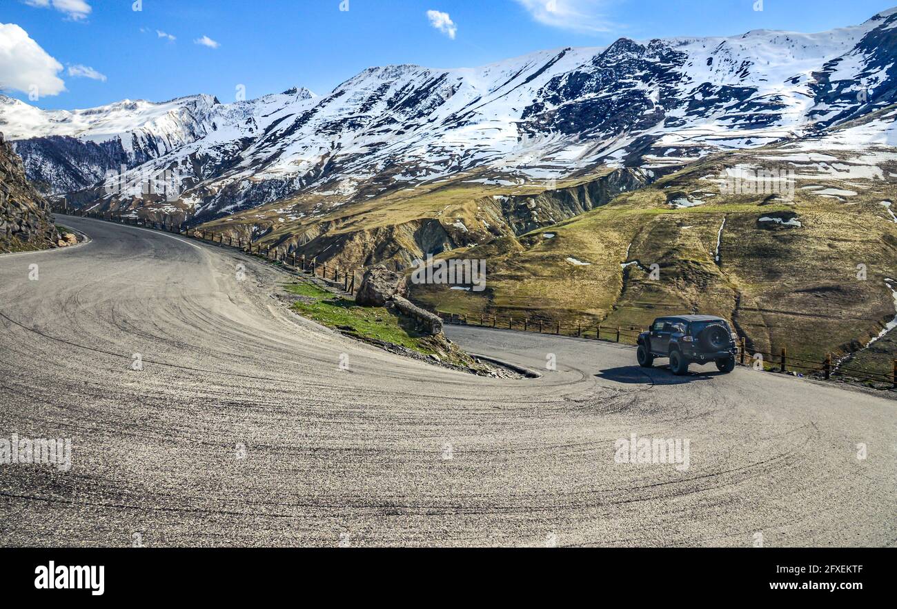 georgian military highway Stock Photo - Alamy