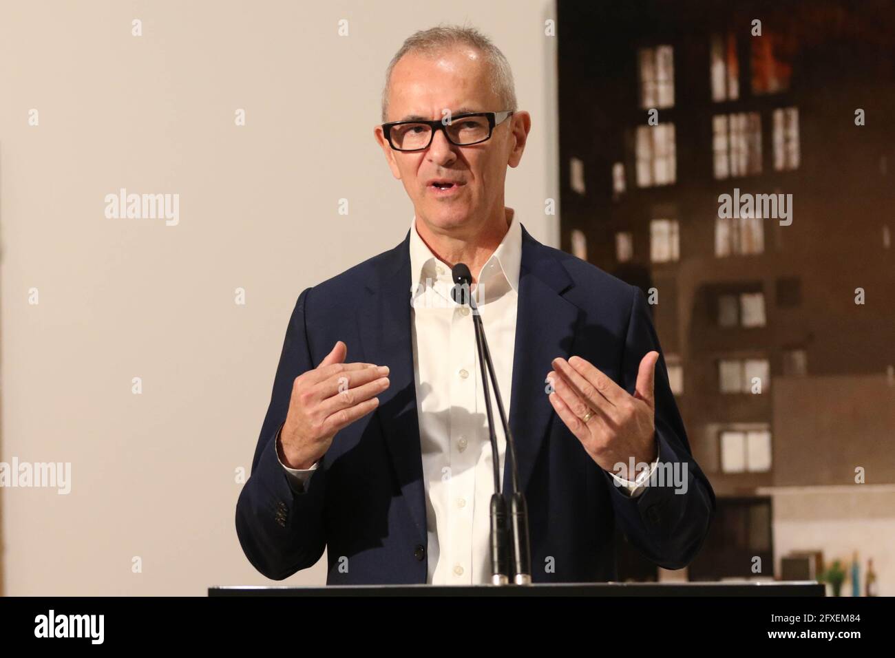 Michael longhurst hi-res stock photography and images - Alamy