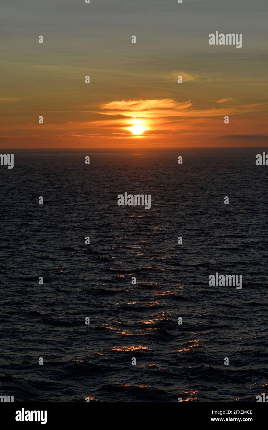 End of the sun hi-res stock photography and images - Alamy