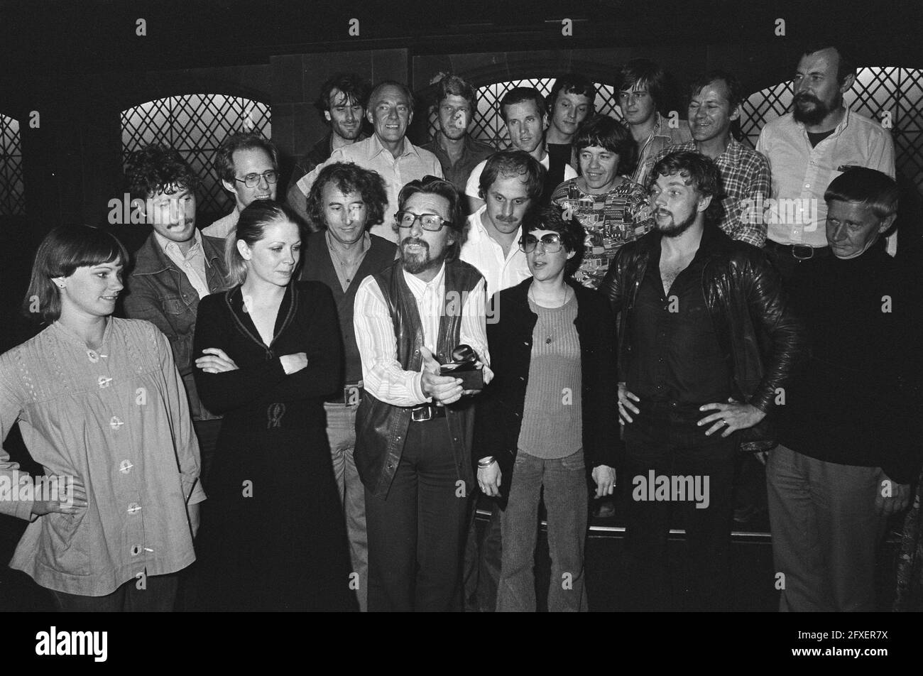 Center leader eric vos hi-res stock photography and images - Alamy