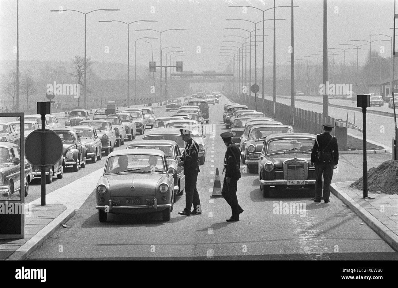 Tourist invasion at Bergh border crossing on Good Friday, 27 March 1964 ...