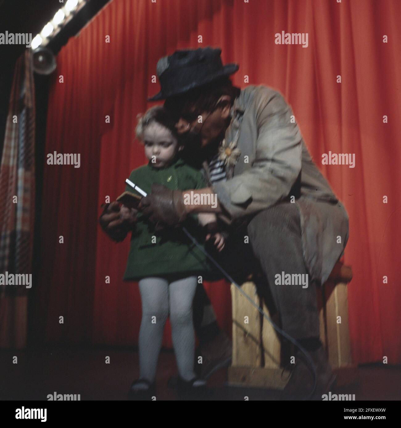 Tom manders hi-res stock photography and images - Alamy