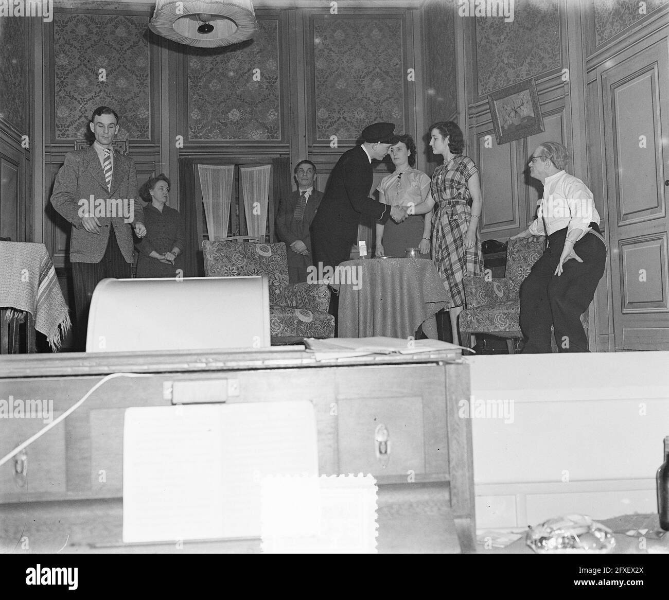 Theatre evening Bavo house ( Van Rossem family ), January 25, 1954, The ...