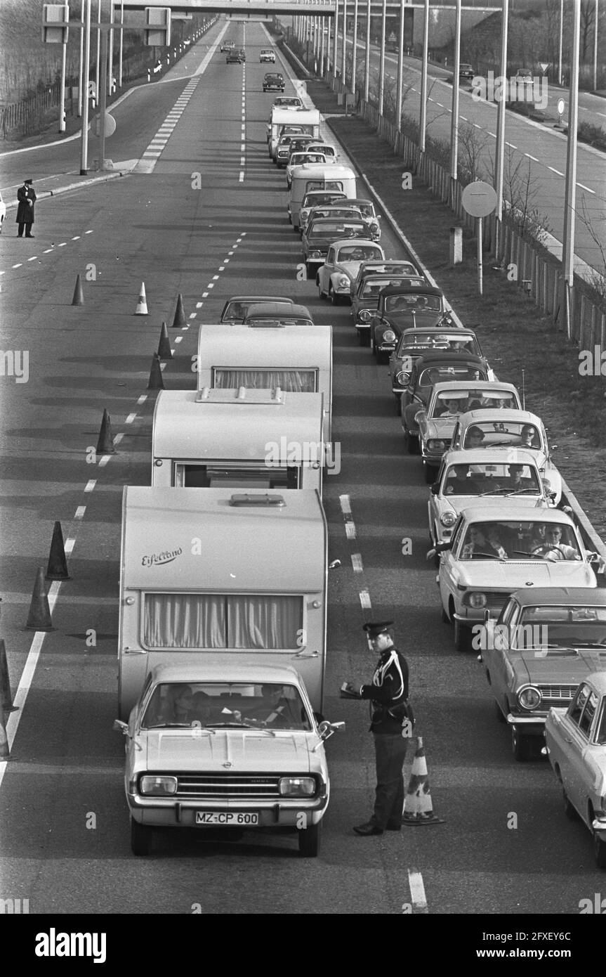 Tourist flow gets underway. Crowds at Bergh border post, April 11, 1968 ...