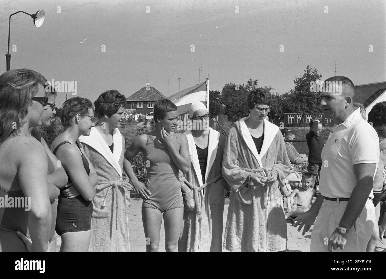 Training Dutch swimming team, 14 August 1962, swimming, The Netherlands ...