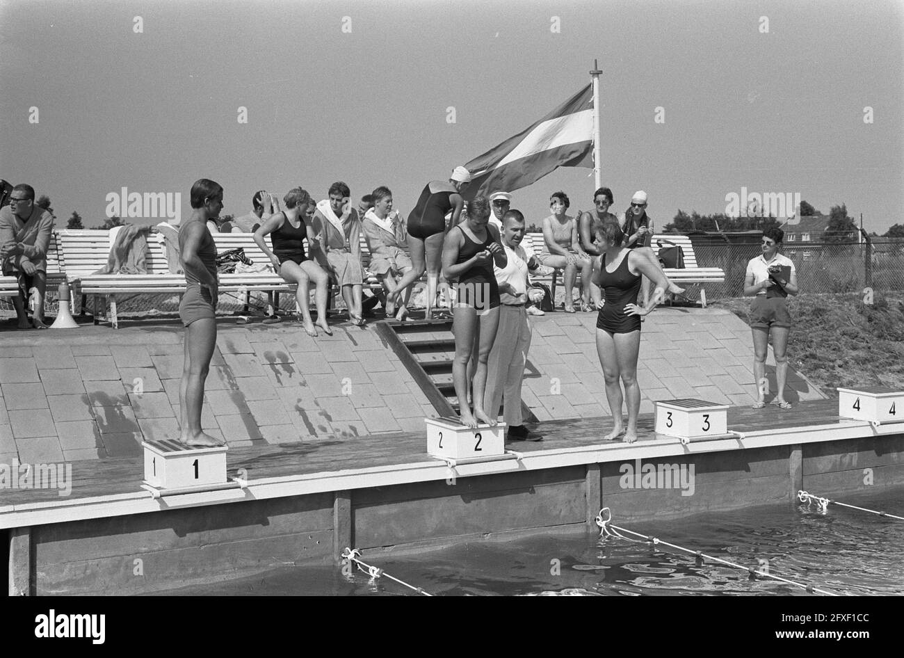 Training Dutch swimming team, August 14, 1962, swimming, The ...