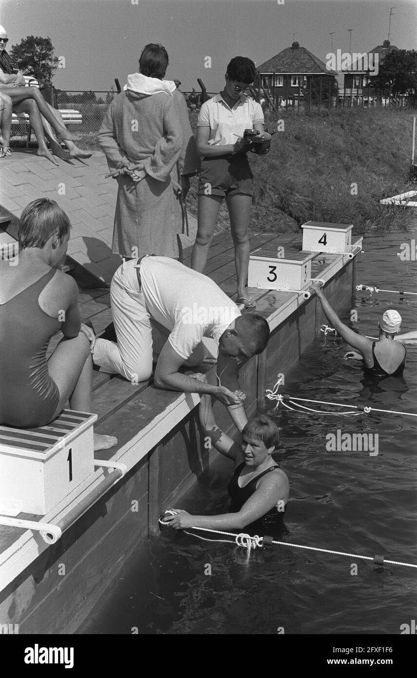 Training Dutch swimming team, August 14, 1962, swimming, The ...