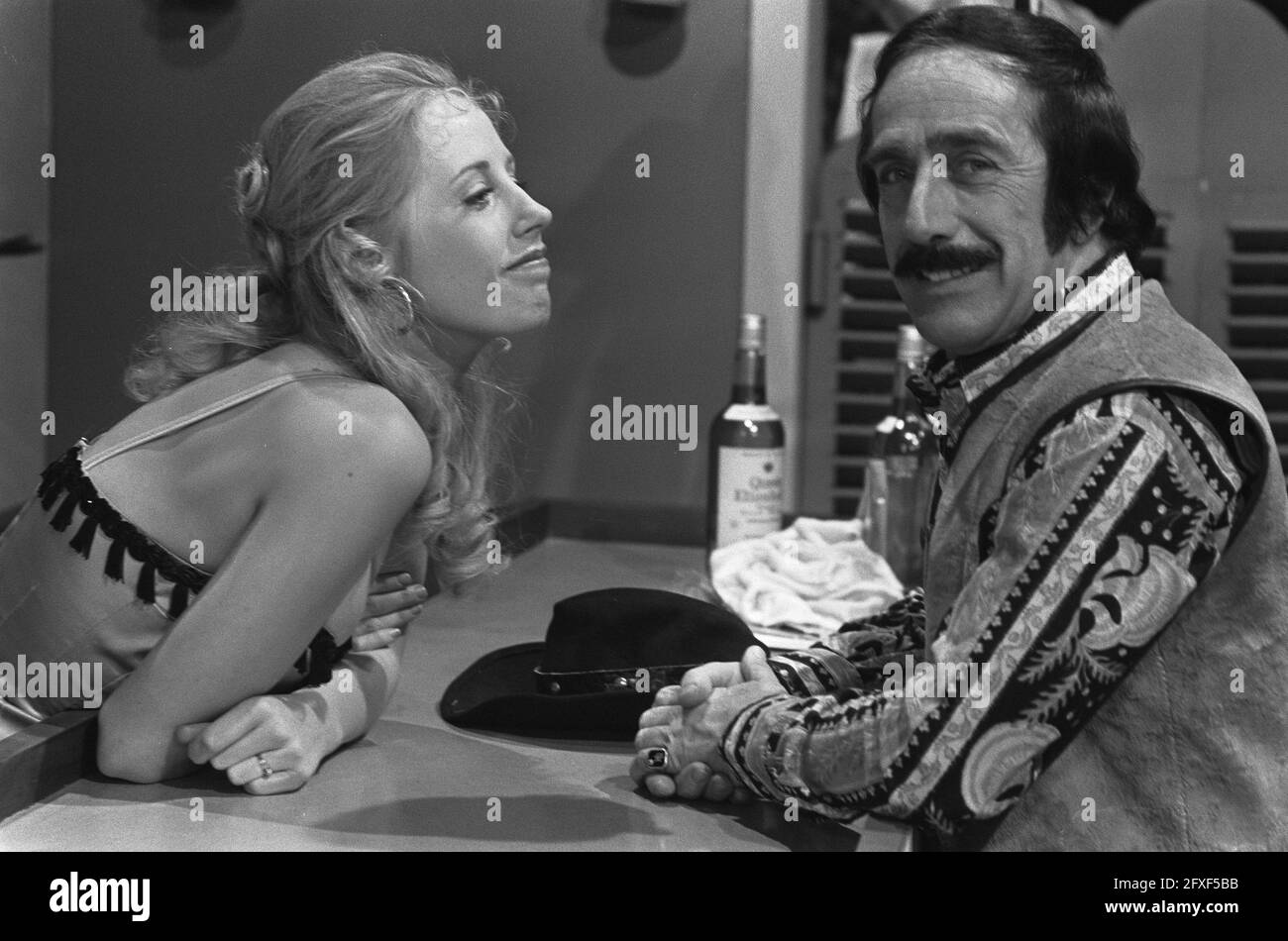 Tros program Black and White Stock Photos & Images - Alamy