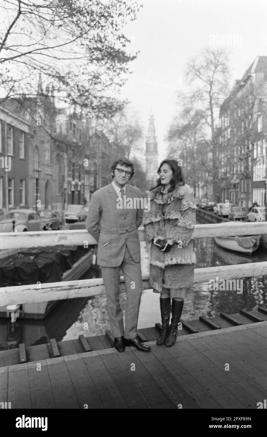 Kevin billington documentary hi-res stock photography and images - Alamy