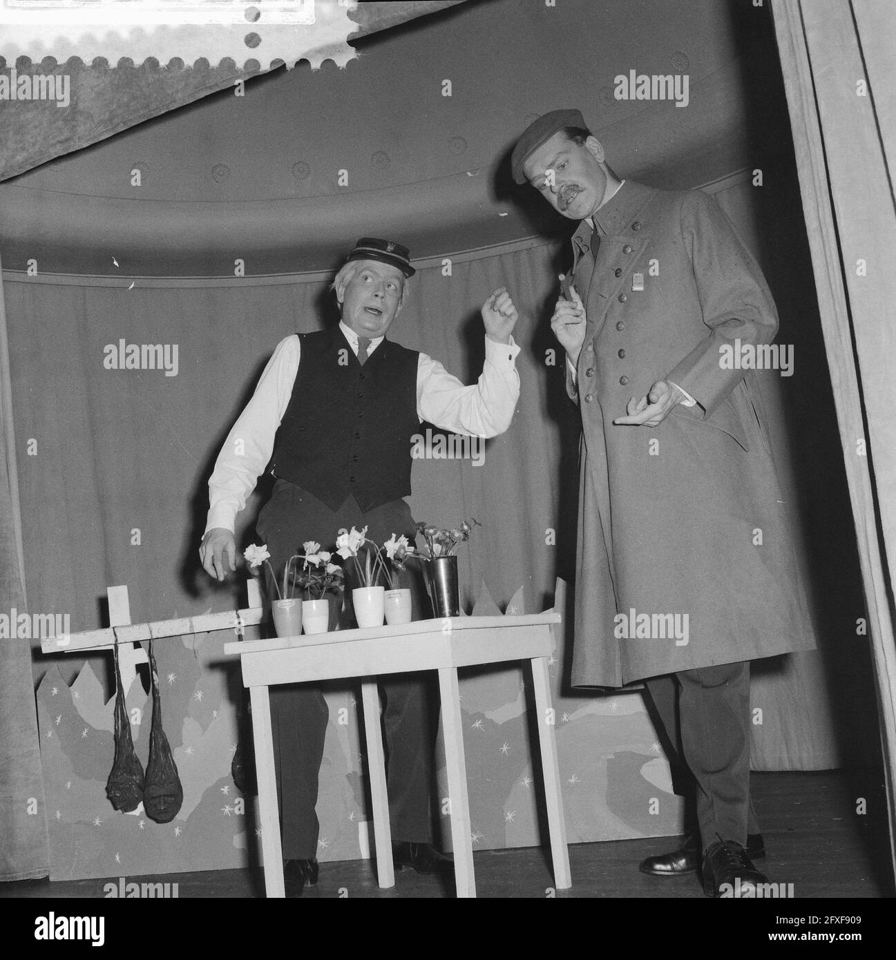 Song grep hi-res stock photography and images - Alamy