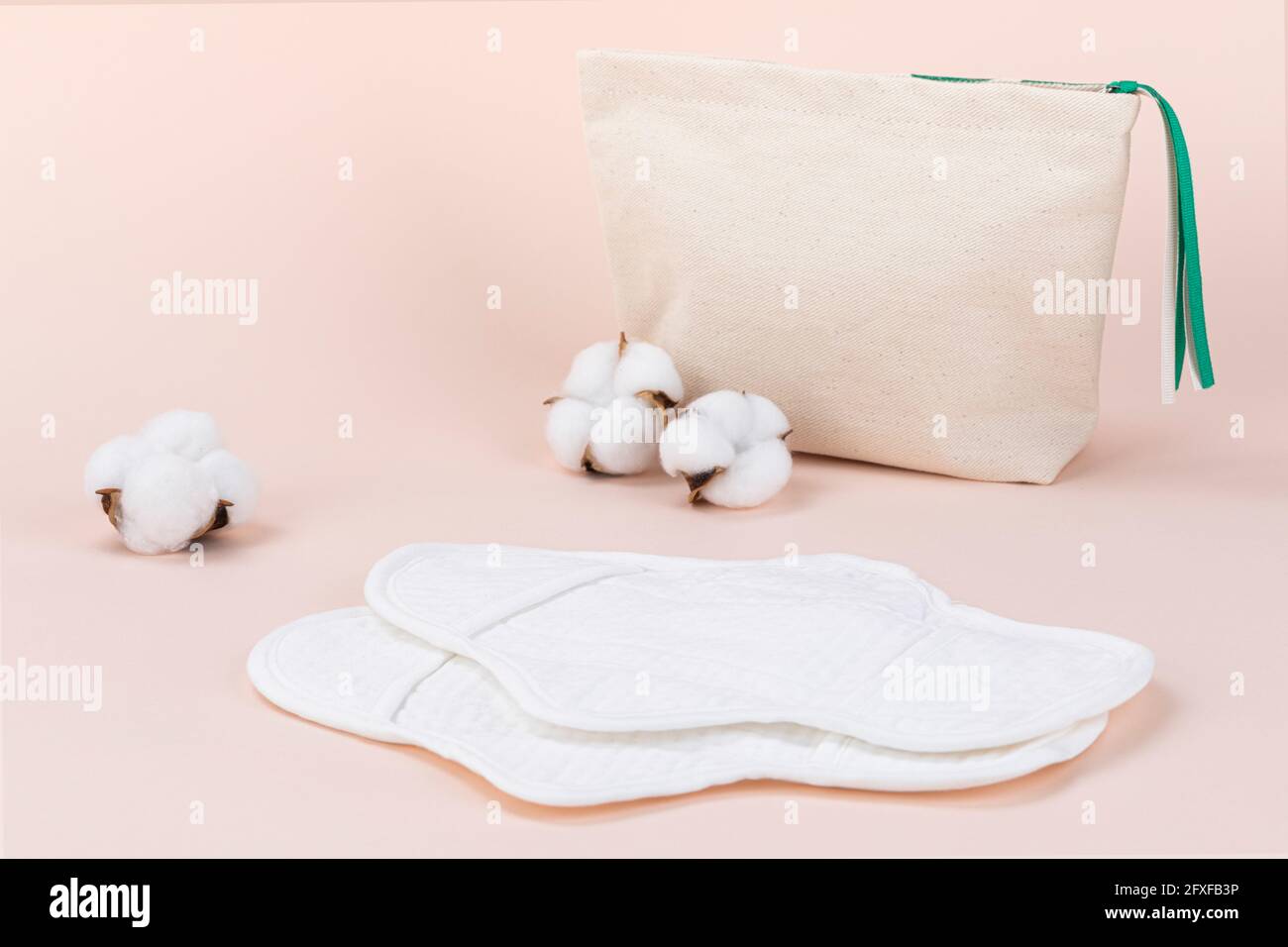 Zero waste- cotton sanitary napkin pad Stock Photo - Alamy
