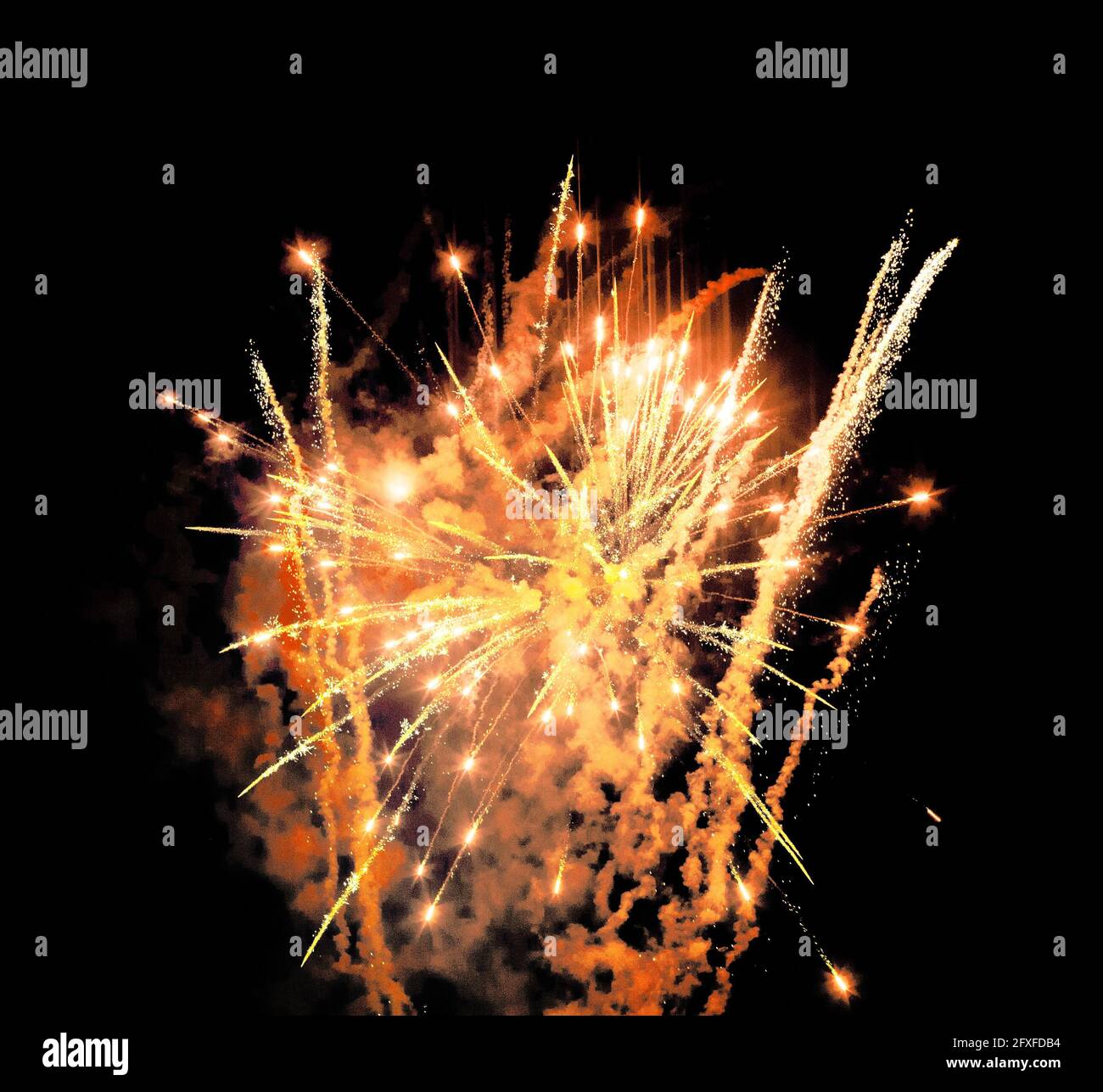 Red firecracker hi-res stock photography and images - Alamy