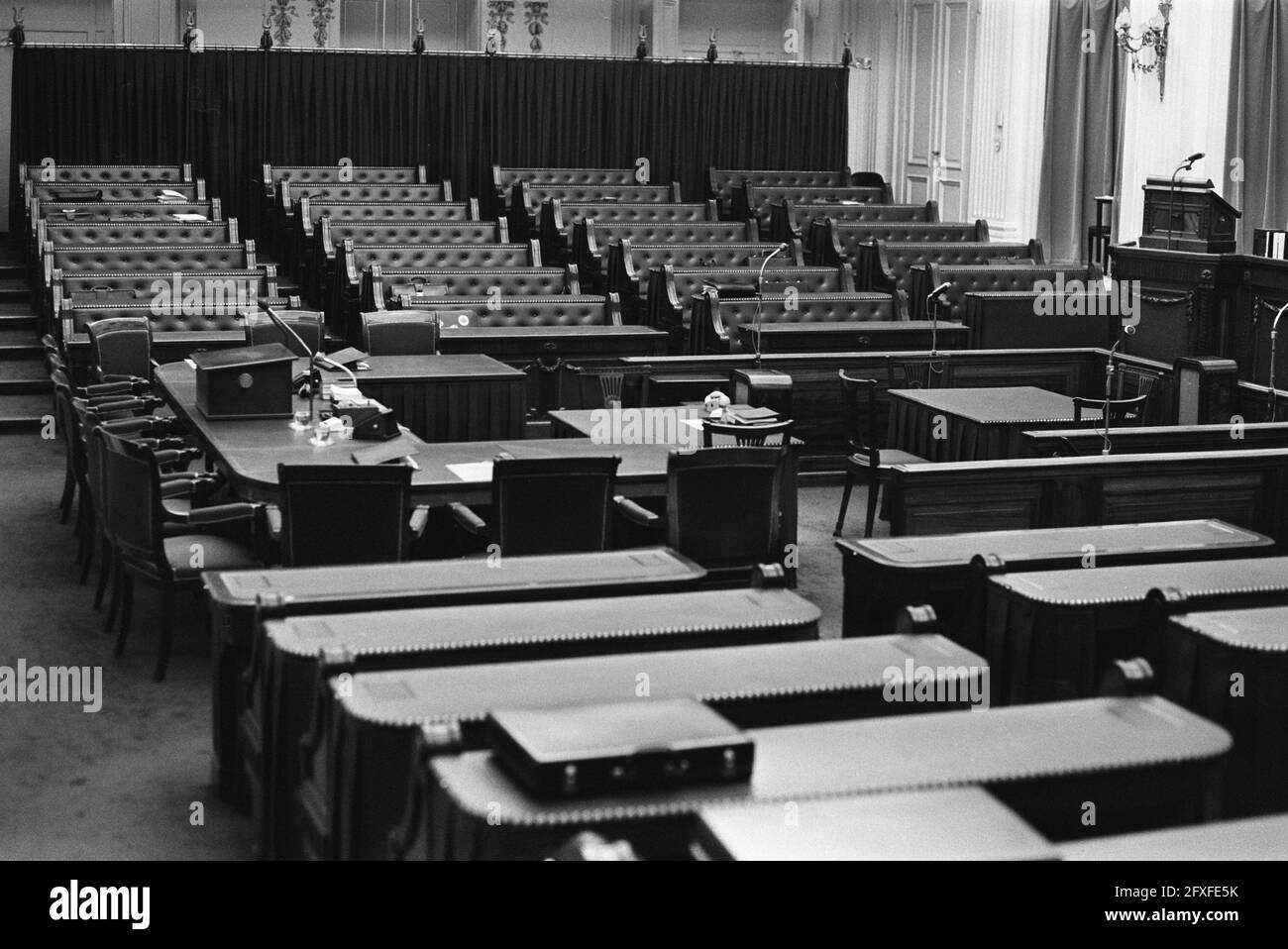 Resignation declaration Black and White Stock Photos & Images - Alamy