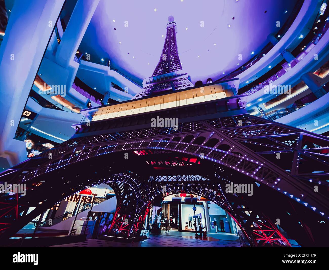 Shopping mall in pattaya hi-res stock photography and images - Alamy