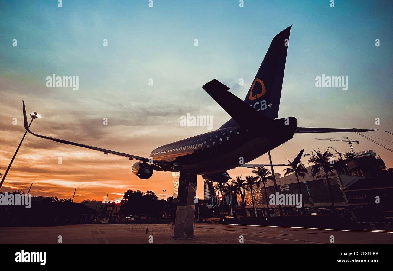 Pattaya shopping mall during covid lockdown at sunset, in Chonburi ...